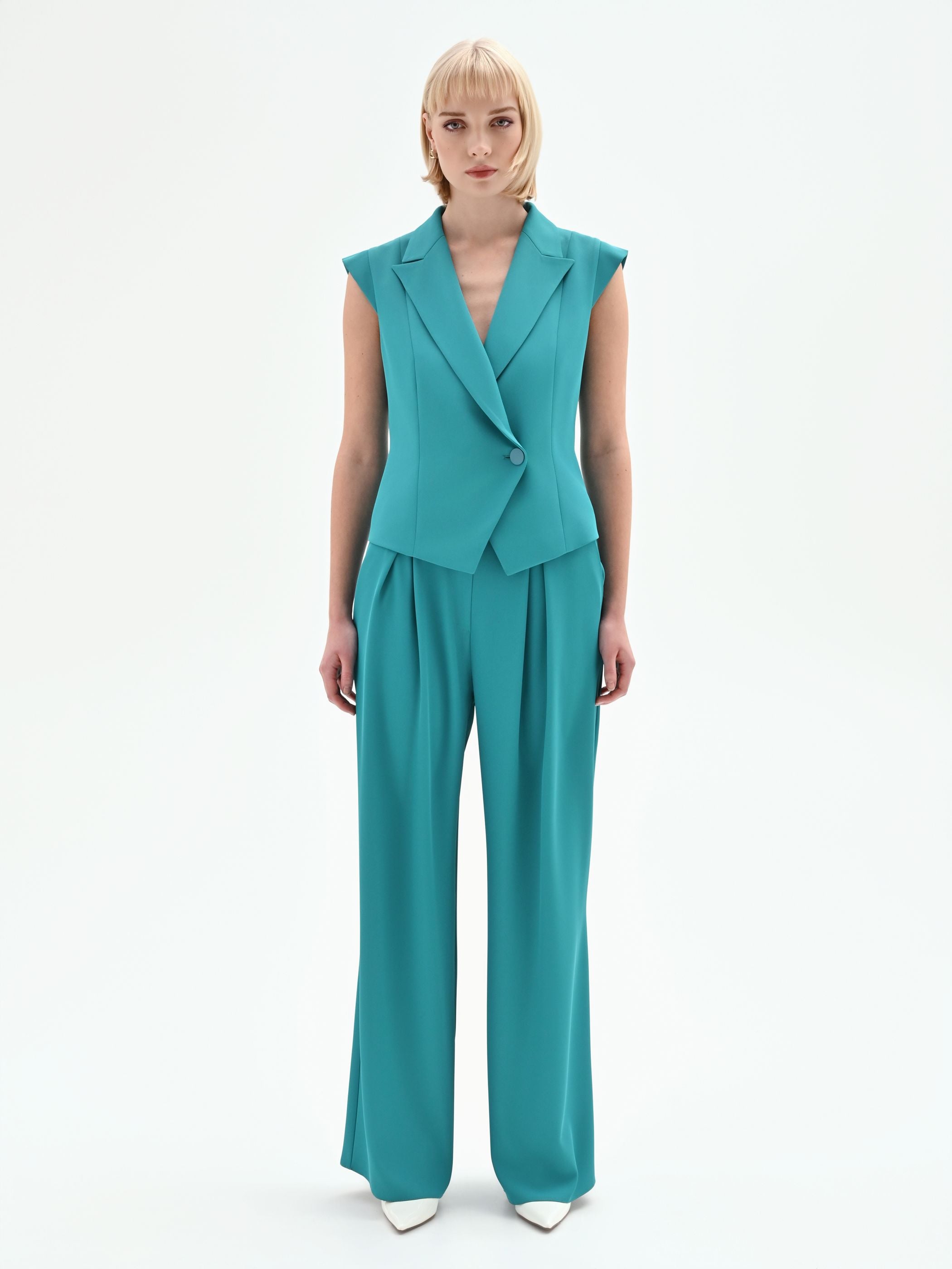 Sartorial Emerald Green Vest – Rinascimento