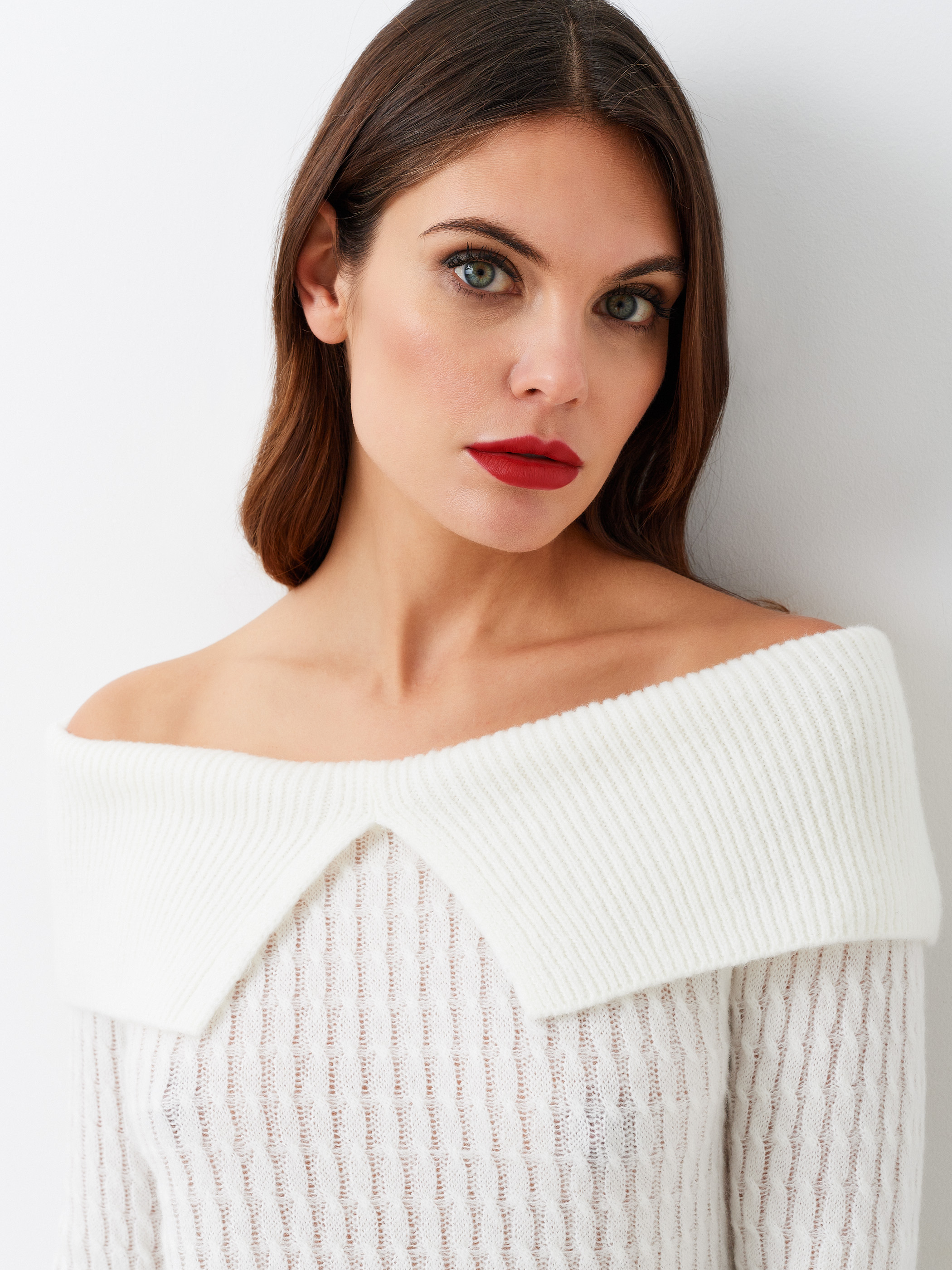 Off The Shoulder Cable Knit Jumper White Wool Women Rinascimento